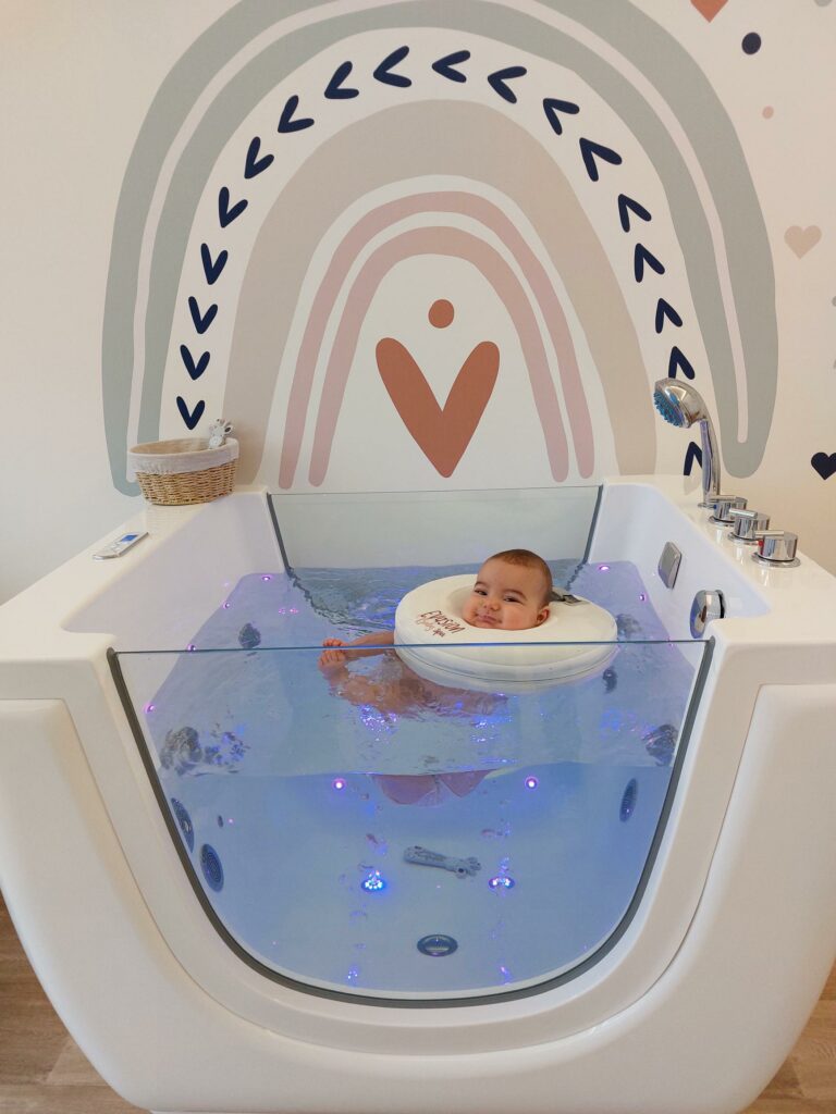 Baby spa + massage bébé proche Strasbourg à Haguenau - Evasion Baby Spa